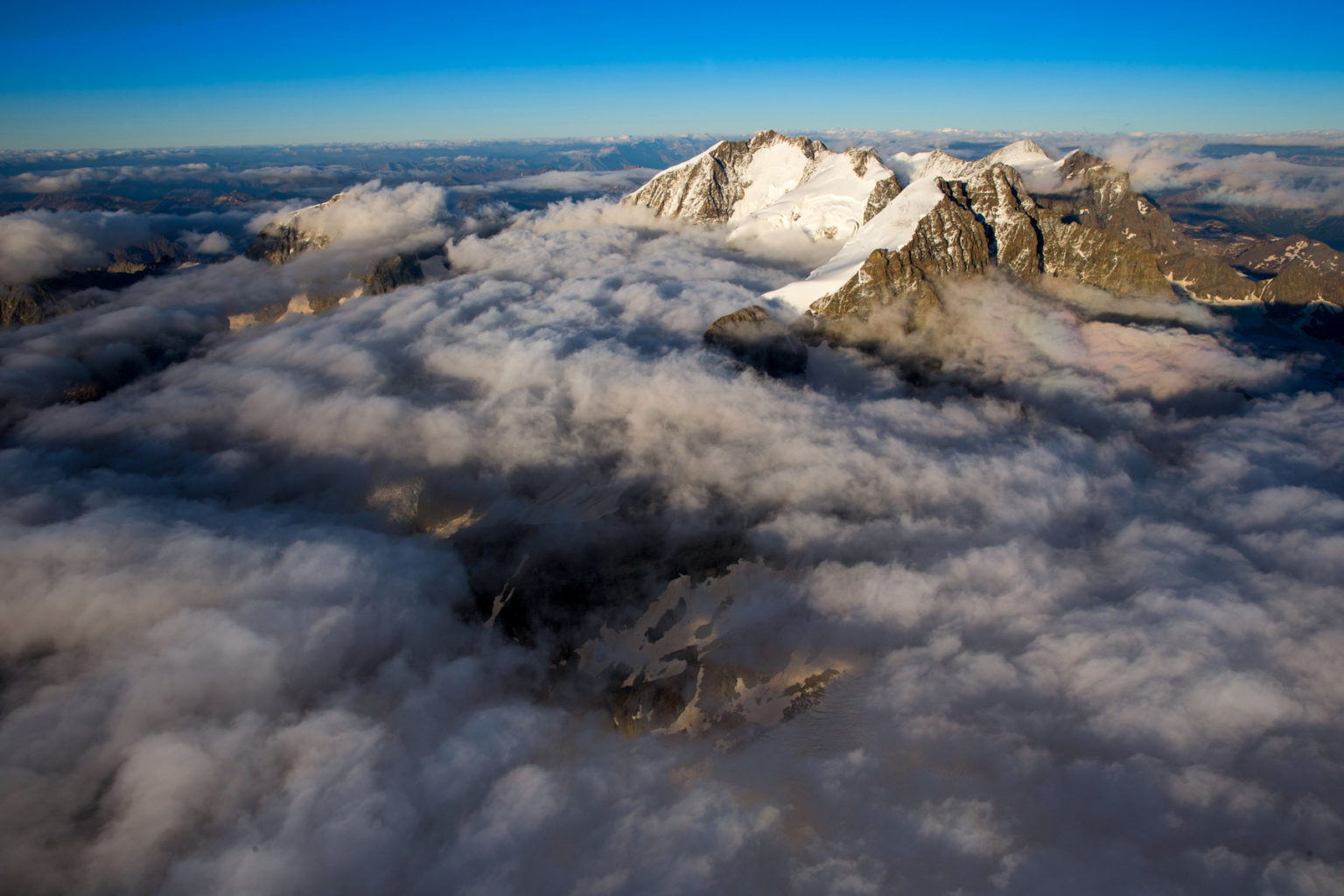 Switzerland | Yann Arthus-Bertrand's Photos